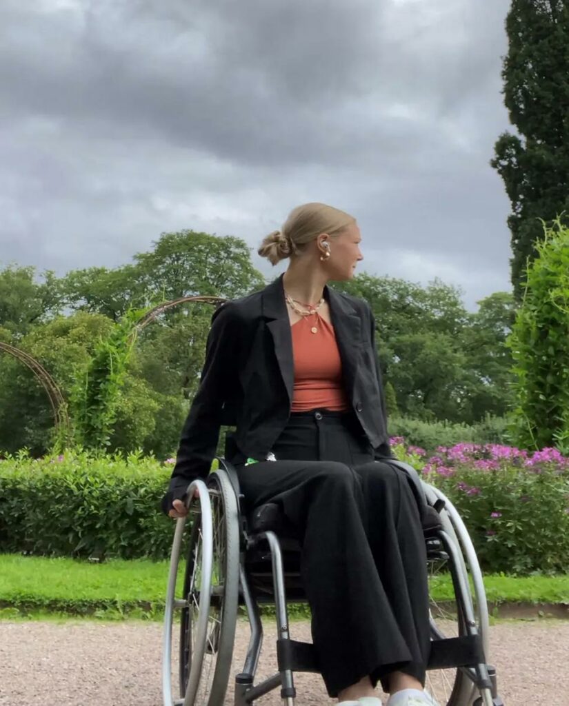 A Journey of Teenager with Ehlers-Danlos Syndromes (EDS)